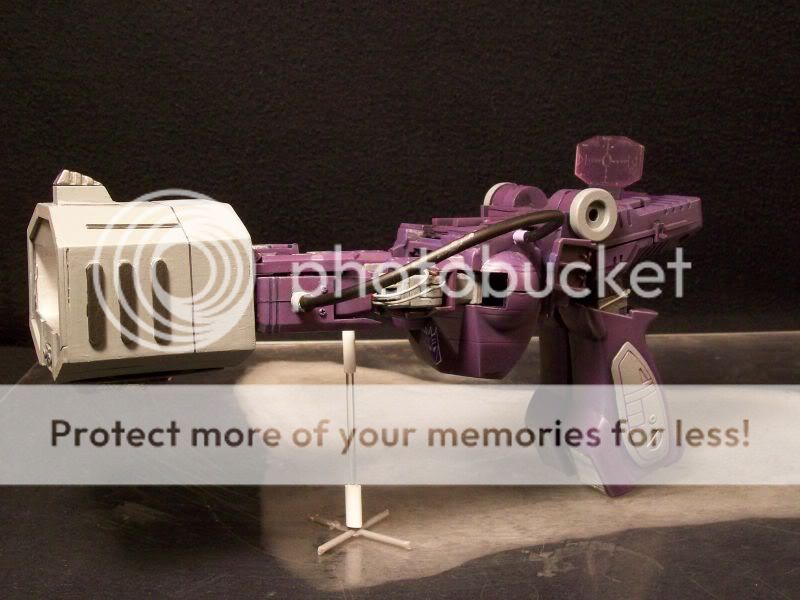 Heavy/Scratch: - Masterpiece Shockwave | TFW2005 - The 2005 Boards