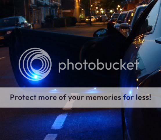 Door kerb lights | UKCougar